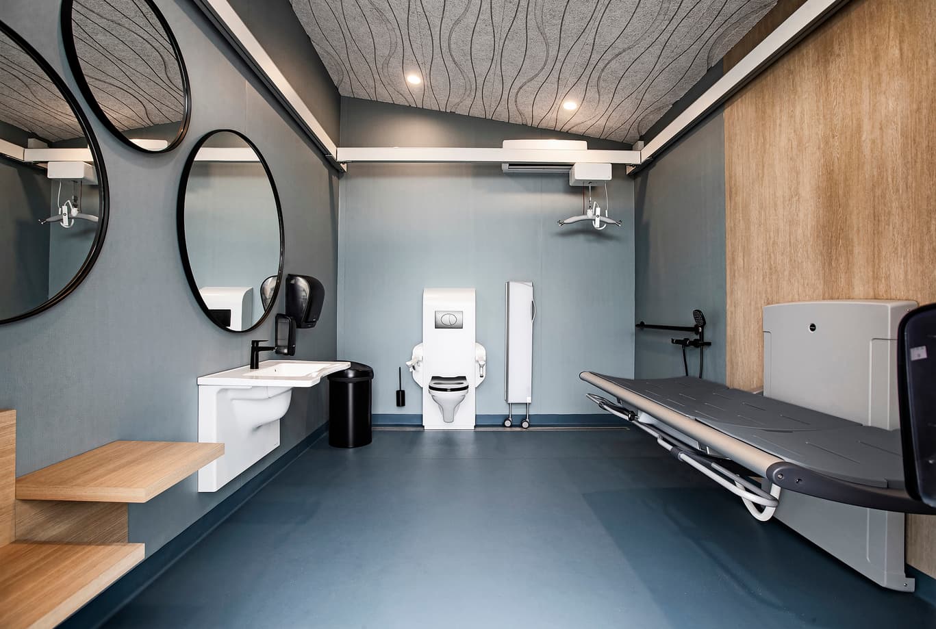 Premium solutions for kitchens and bathrooms | Accessible and durable ...